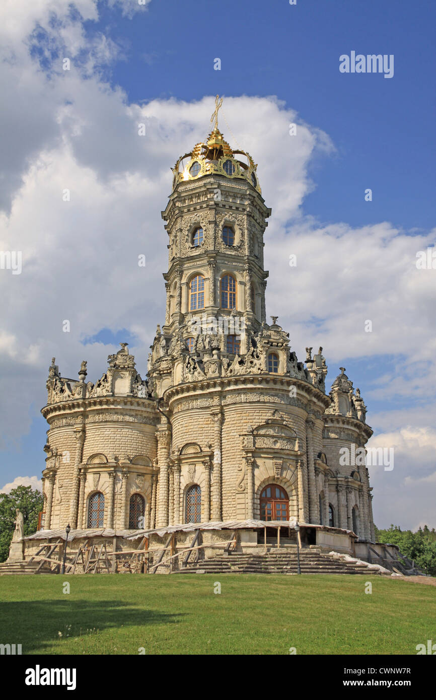 Gg style hi-res stock photography and images - Alamy