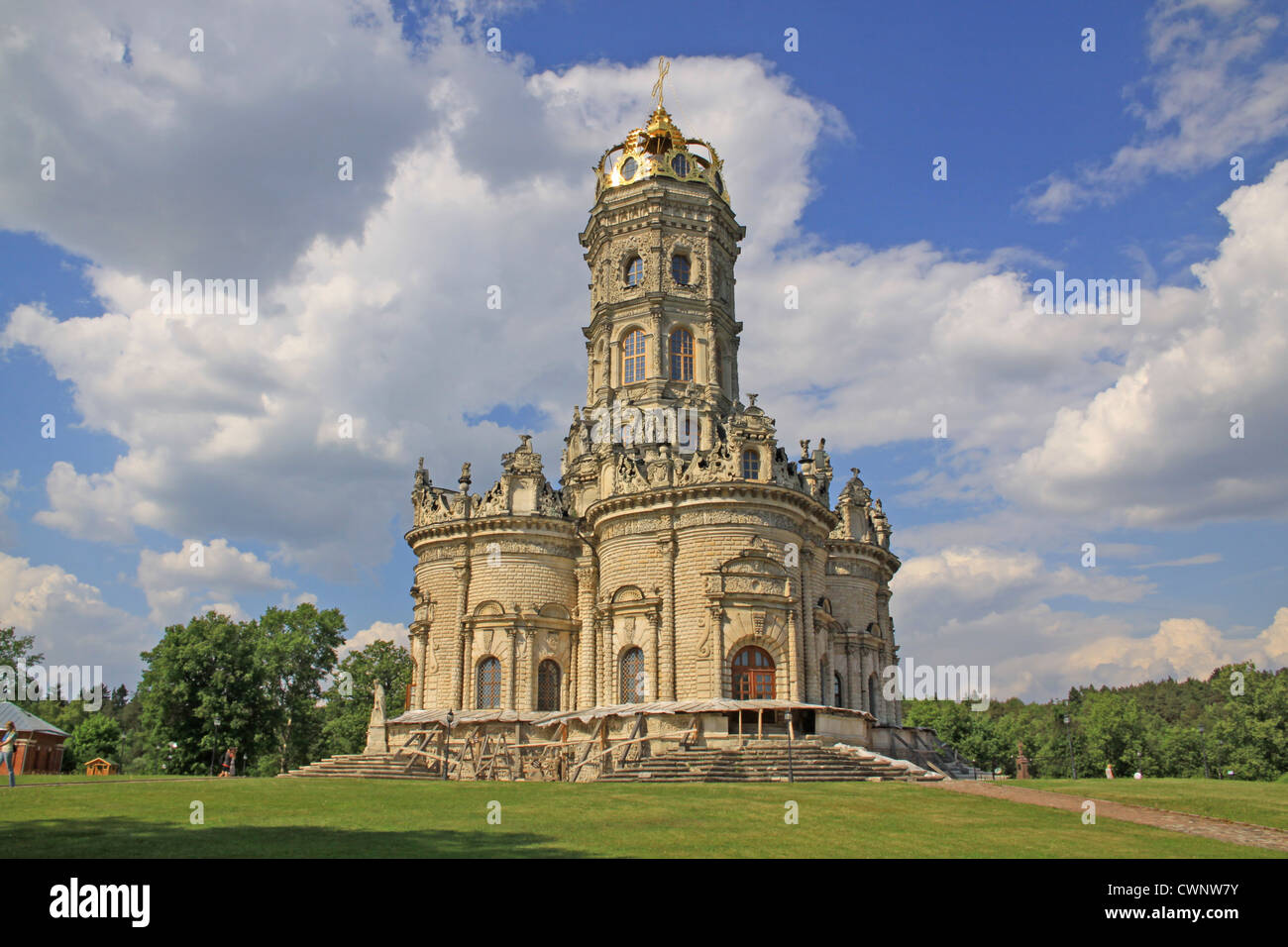 Village dubrovitsy hi-res stock photography and images - Alamy