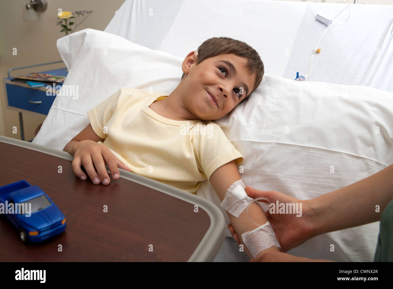 Hospitalized boy hi-res stock photography and images - Alamy