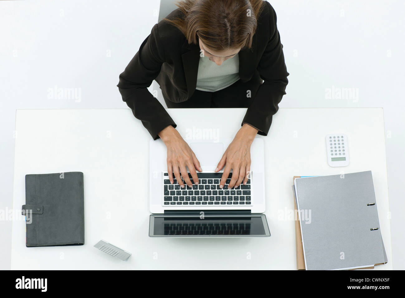 Calculator woman 40 45 hi-res stock photography and images - Alamy