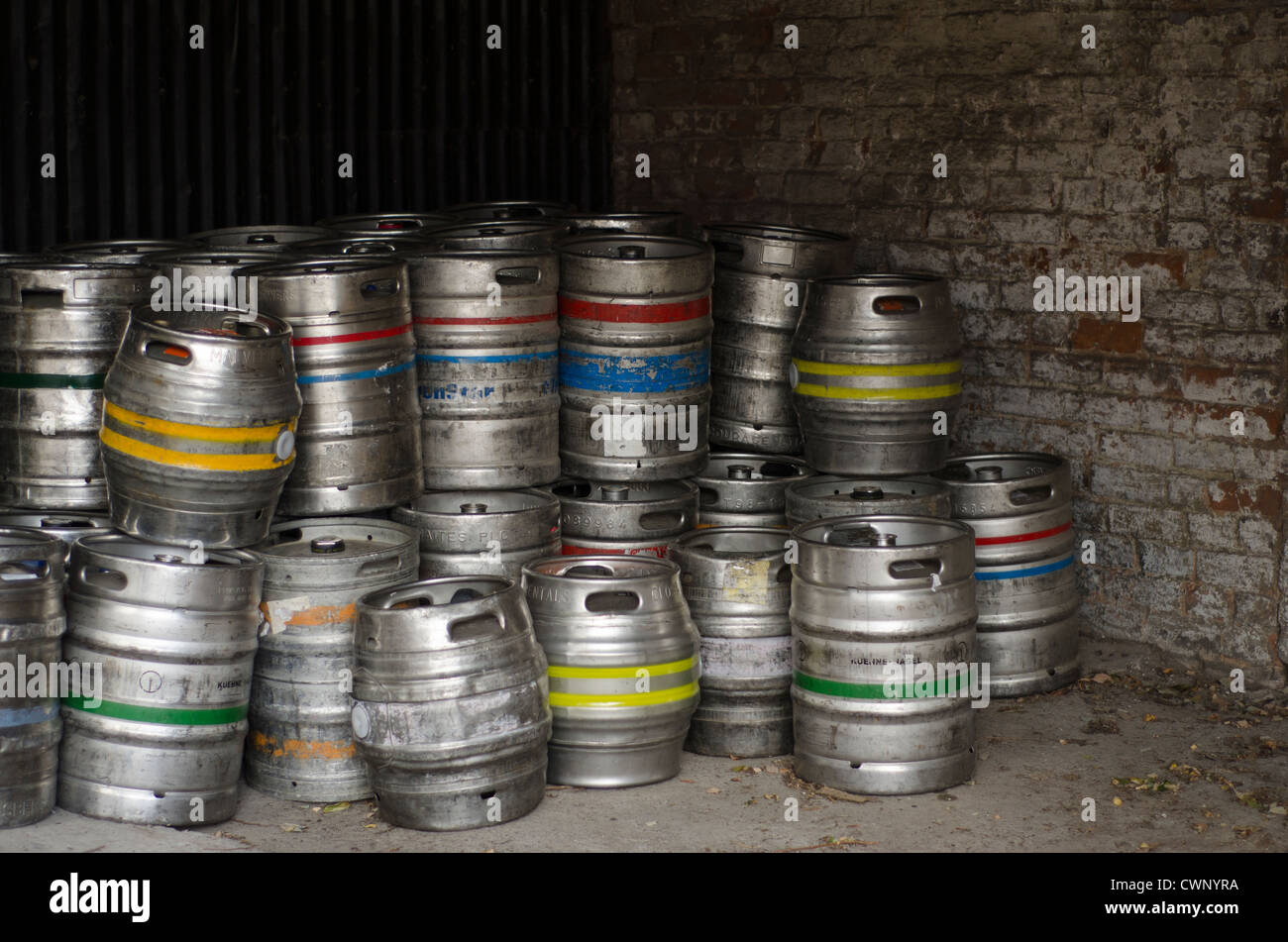 The barrels ale house hi-res stock photography and images - Alamy