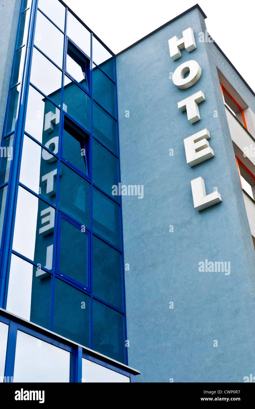 Hospitality vertical hi-res stock photography and images - Alamy