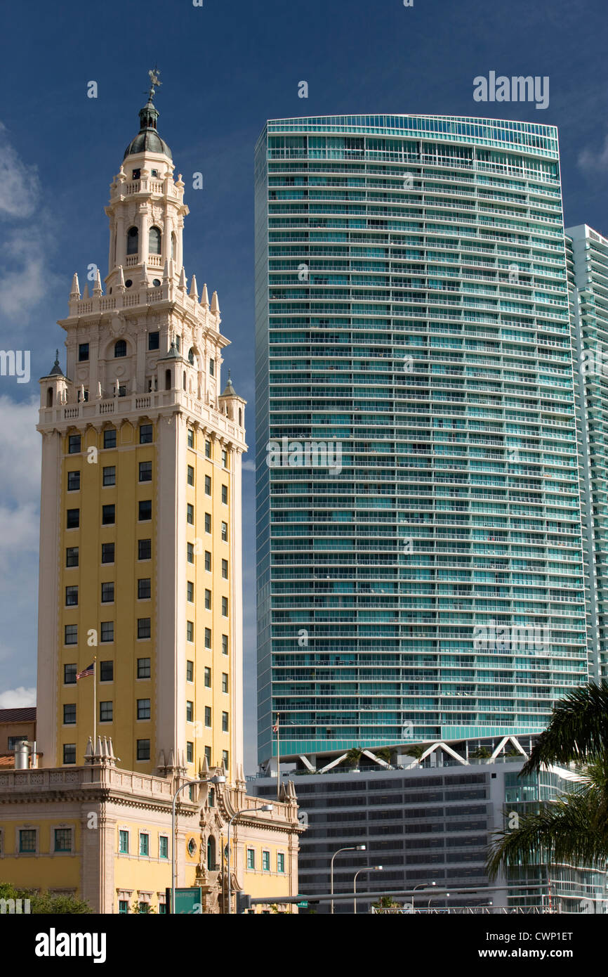 New college tower hi-res stock photography and images - Alamy