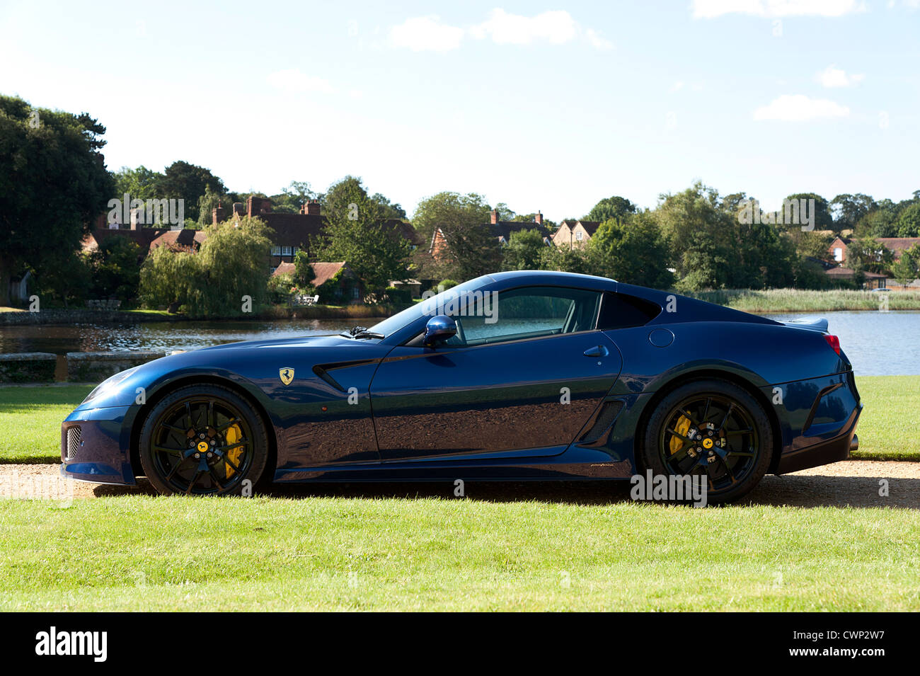 Blue ferrari hi-res stock photography and images - Alamy