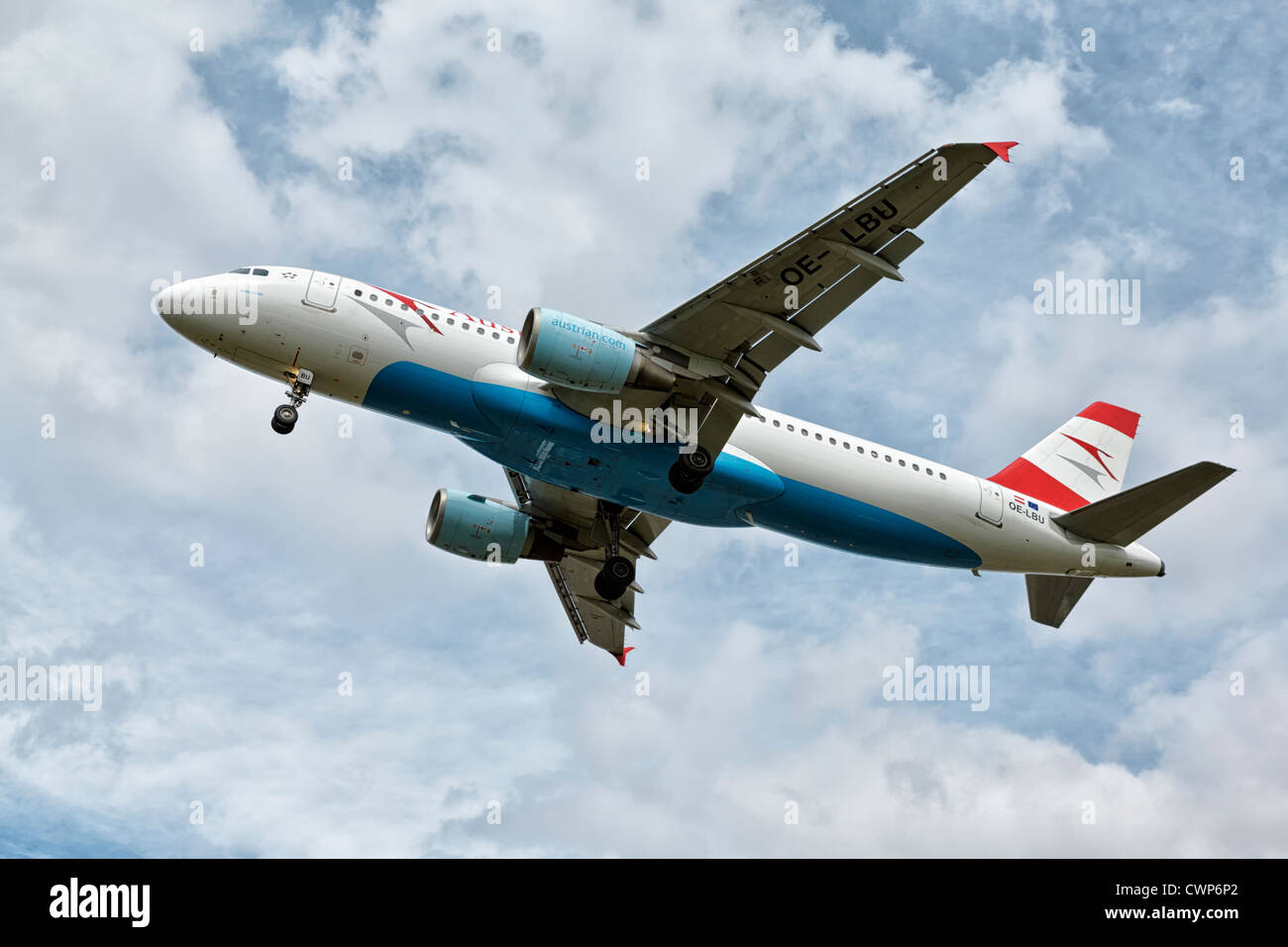 An Airbus A320 of Austrian airlines on final approach Stock Photo - Alamy