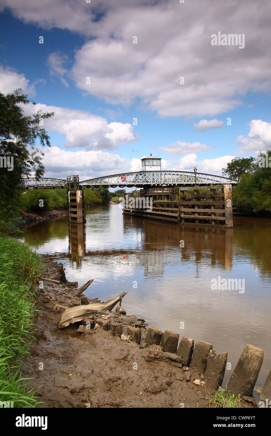 Bridge at Cawood Stock Photo - Alamy