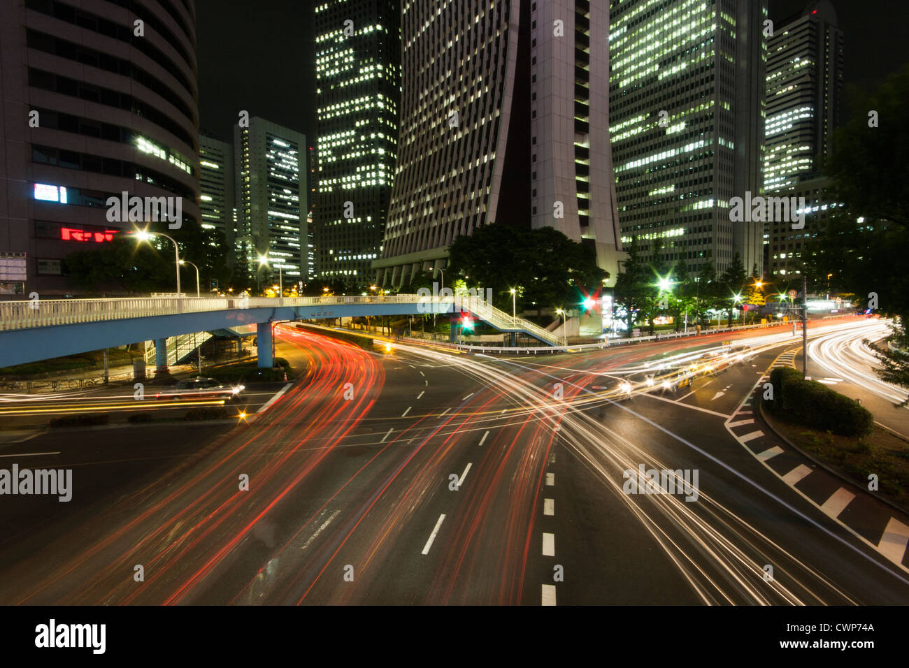 Tokyo traffic light trails hi-res stock photography and images - Alamy