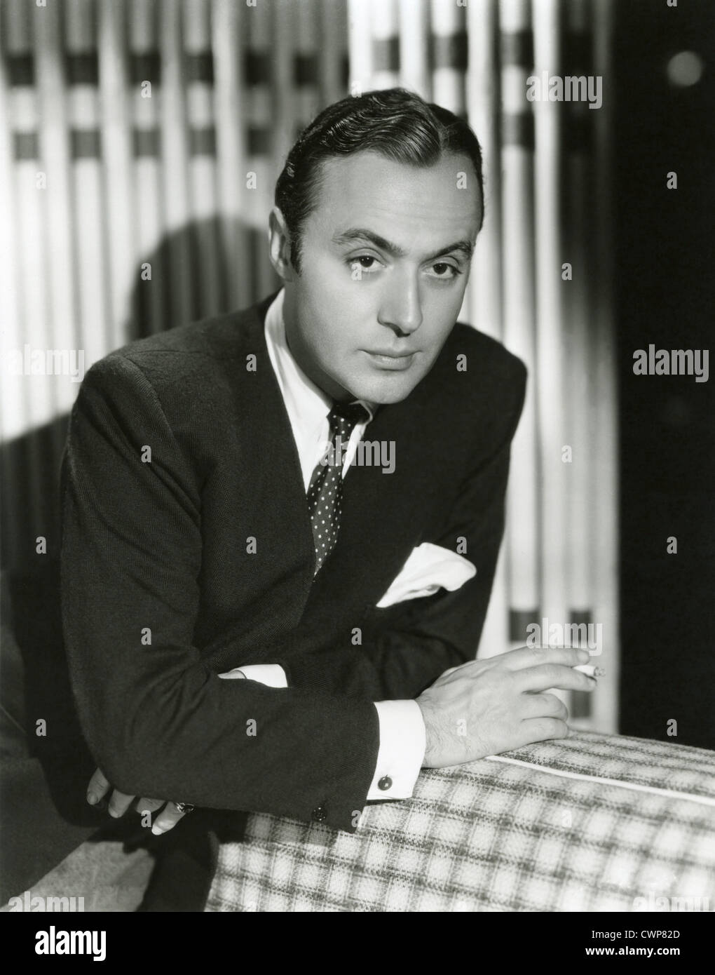 Portrait suit tie actor hi-res stock photography and images - Alamy