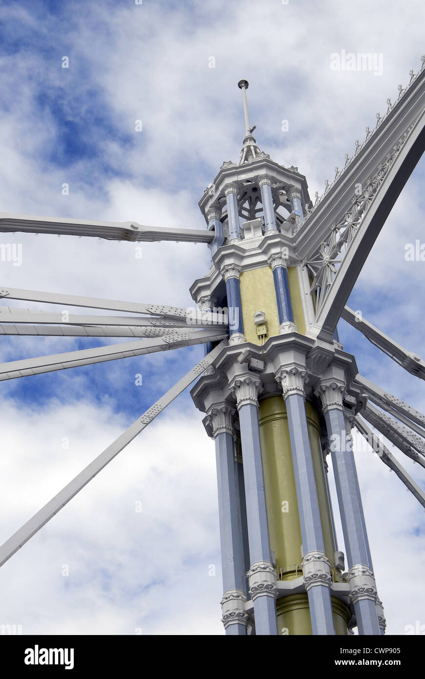 Prince Albert Bridge in Chelsea Stock Photo - Alamy