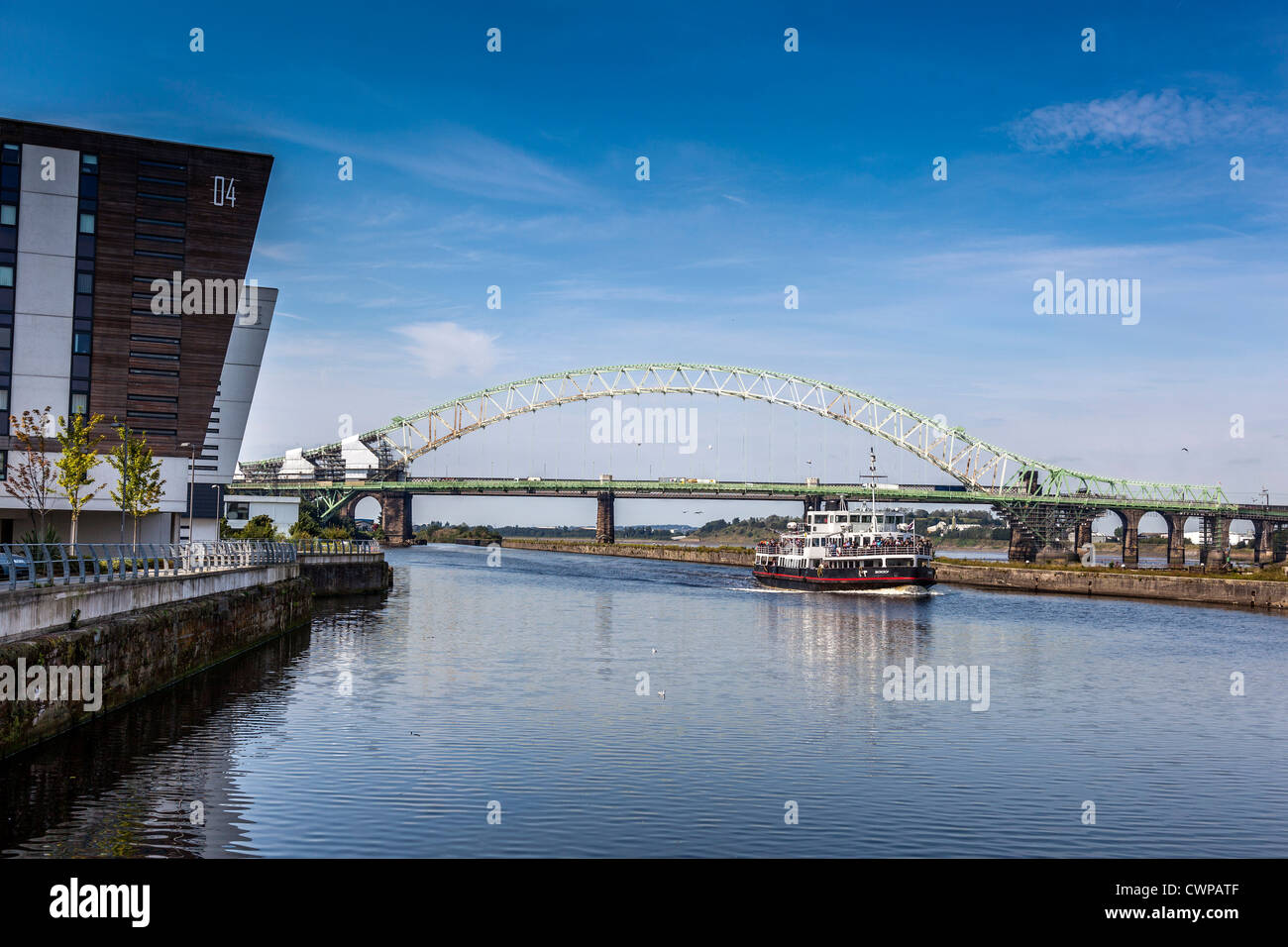 Runcorn boat hi-res stock photography and images - Alamy