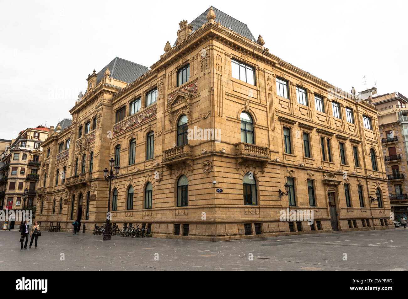 Postal office building hi-res stock photography and images - Alamy