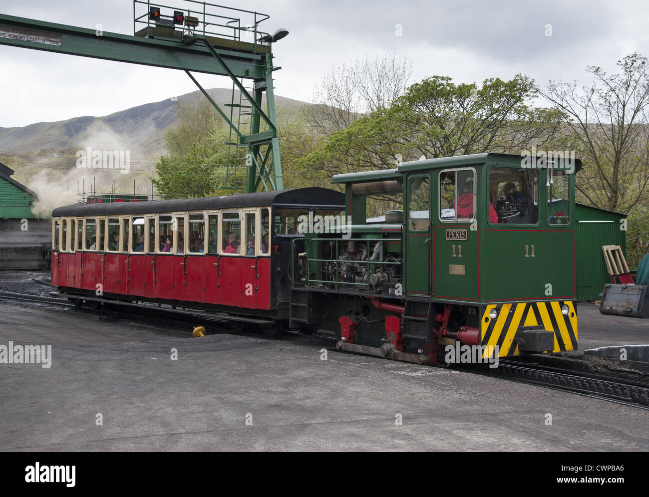 Narrow gauge mountain railway, train leaving station, Snowdon Mountain ...