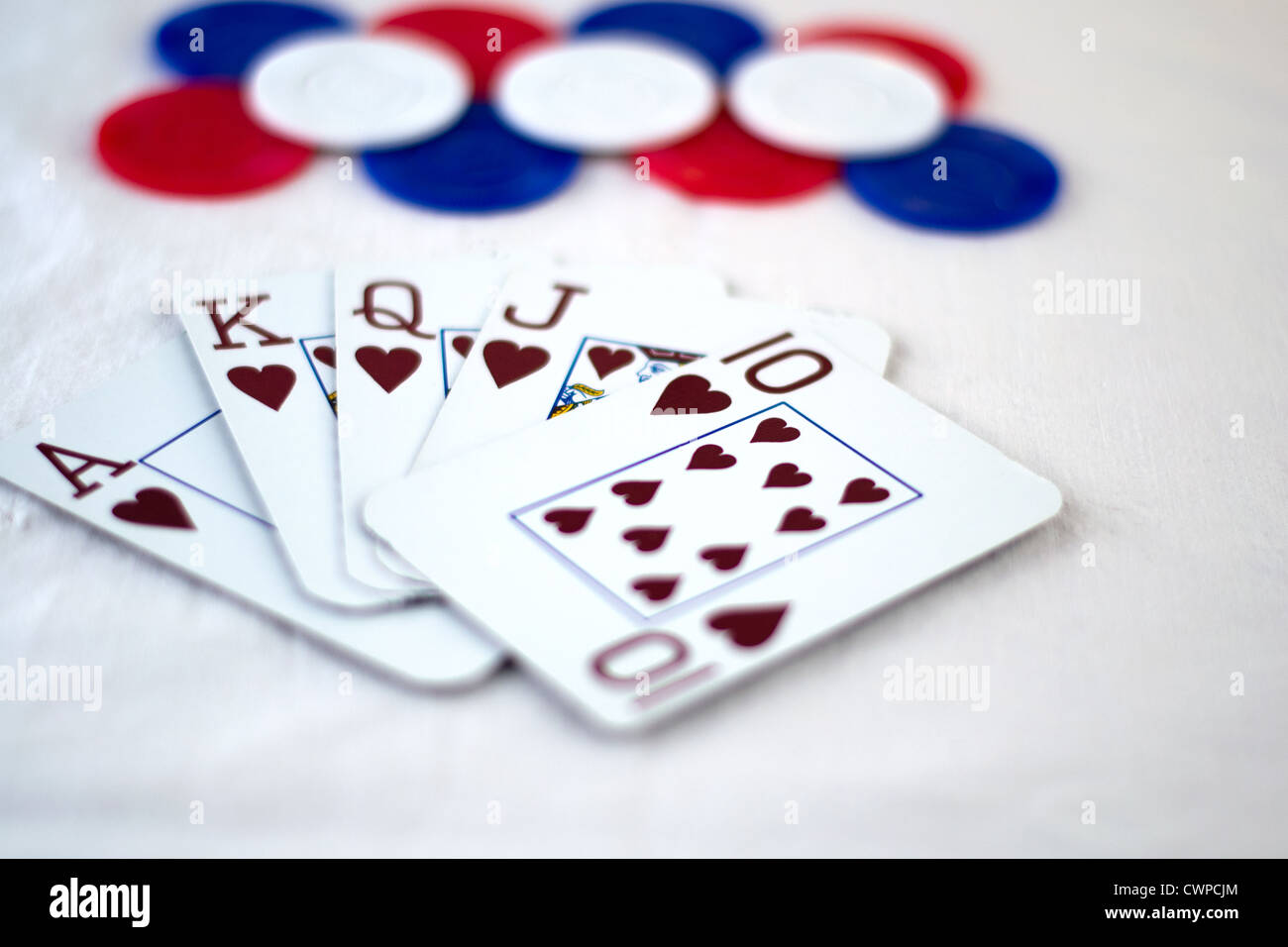 Red deck of cards hi-res stock photography and images - Alamy