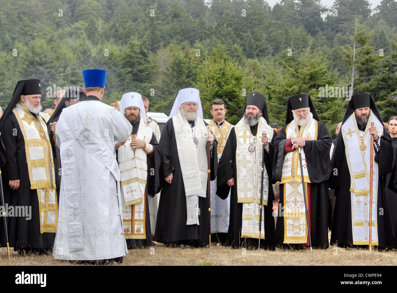 Orthodox church hierarchy hi-res stock photography and images - Alamy