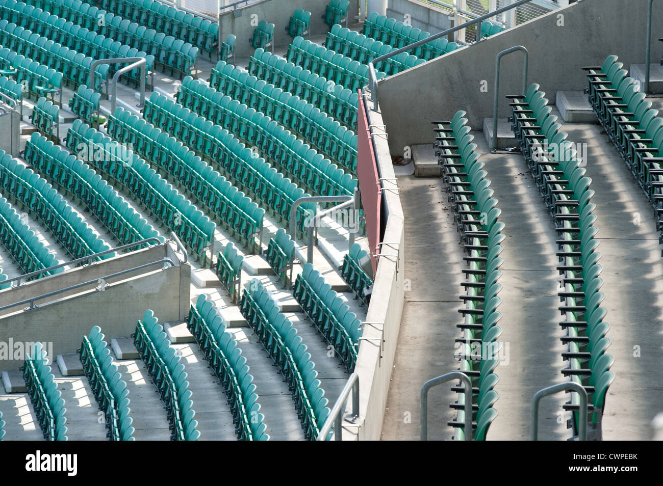 Stadium seating hi-res stock photography and images - Alamy