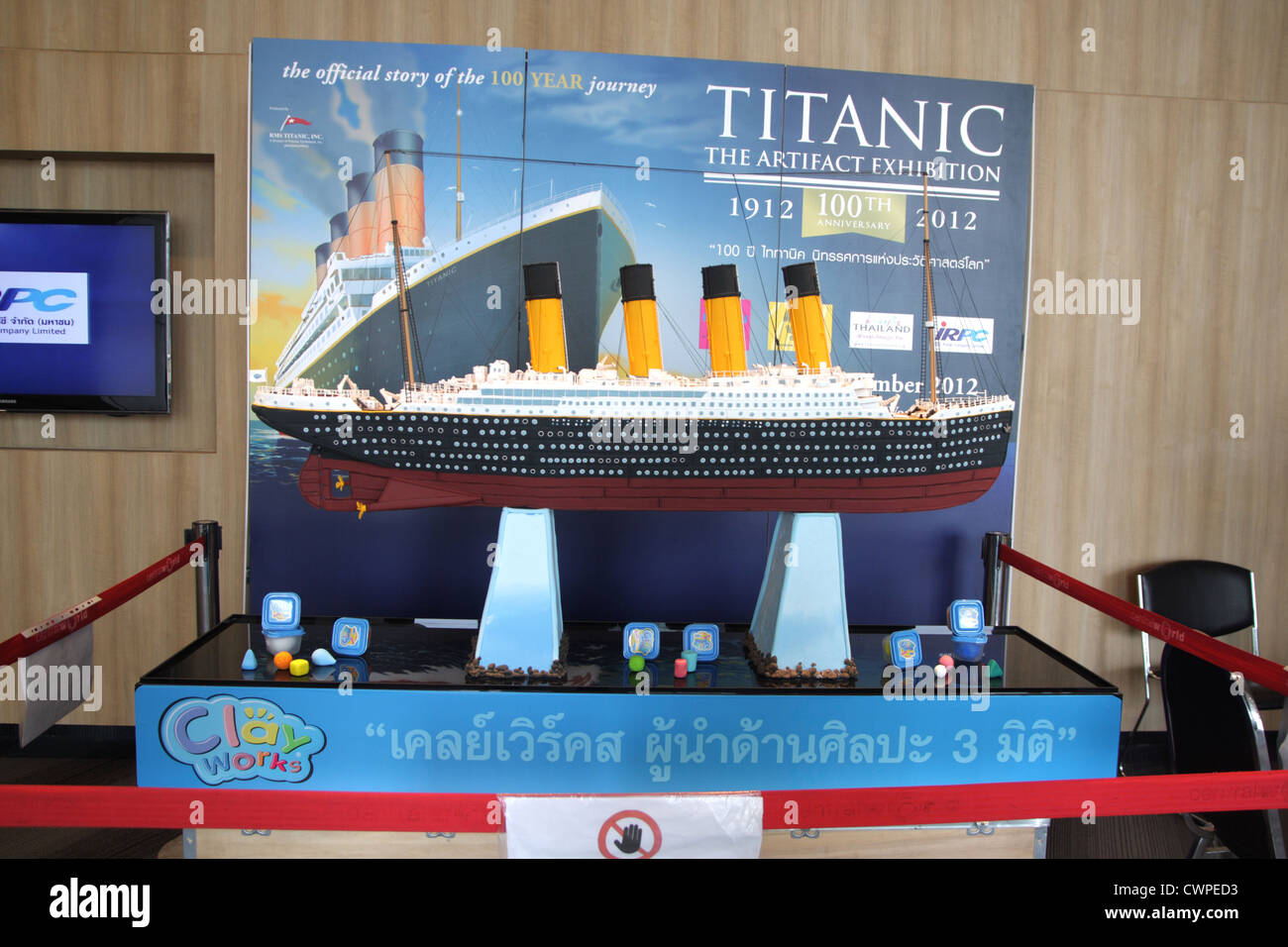 Titanic clay model display in Titanic 100th anniversary exhibition 2012 ...