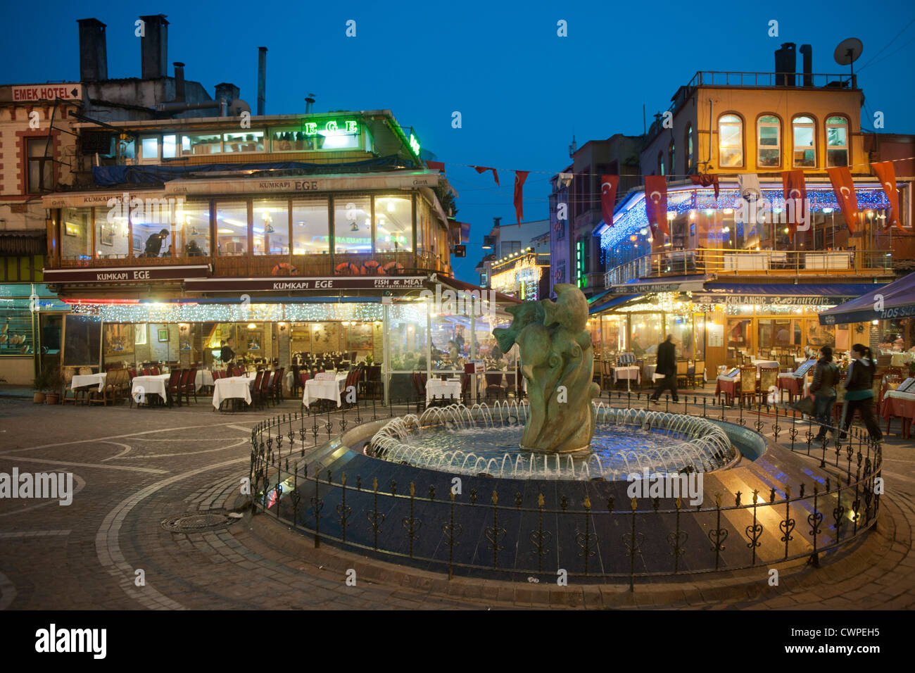 Restaurants kumkapi istanbul turkey hi-res stock photography and images ...