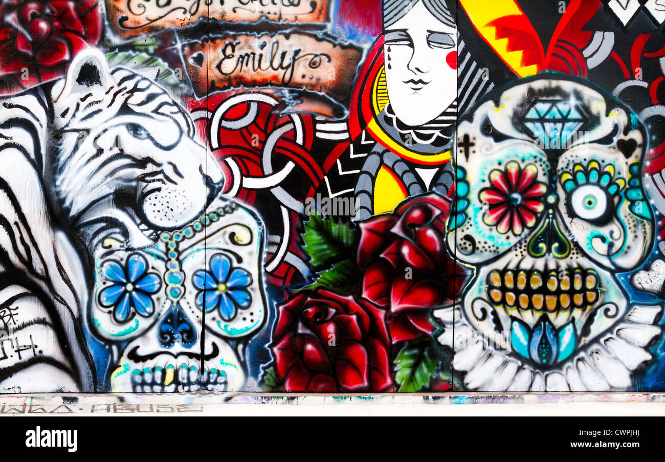 Painting abstract design mural hi-res stock photography and images - Alamy