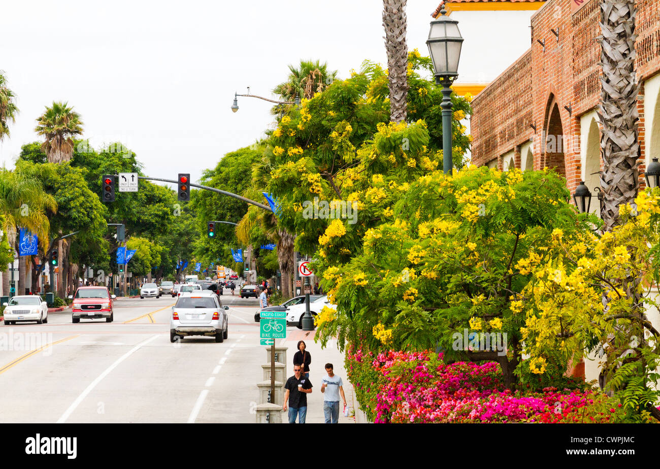State street santa barbara ca hi-res stock photography and images - Alamy