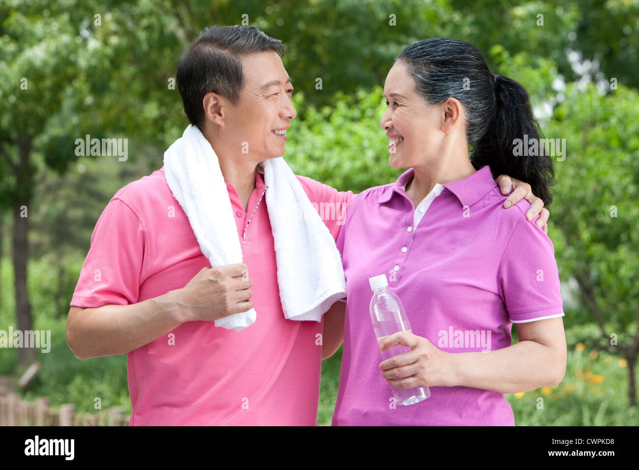 Senior couple rest after exercising Stock Photo - Alamy