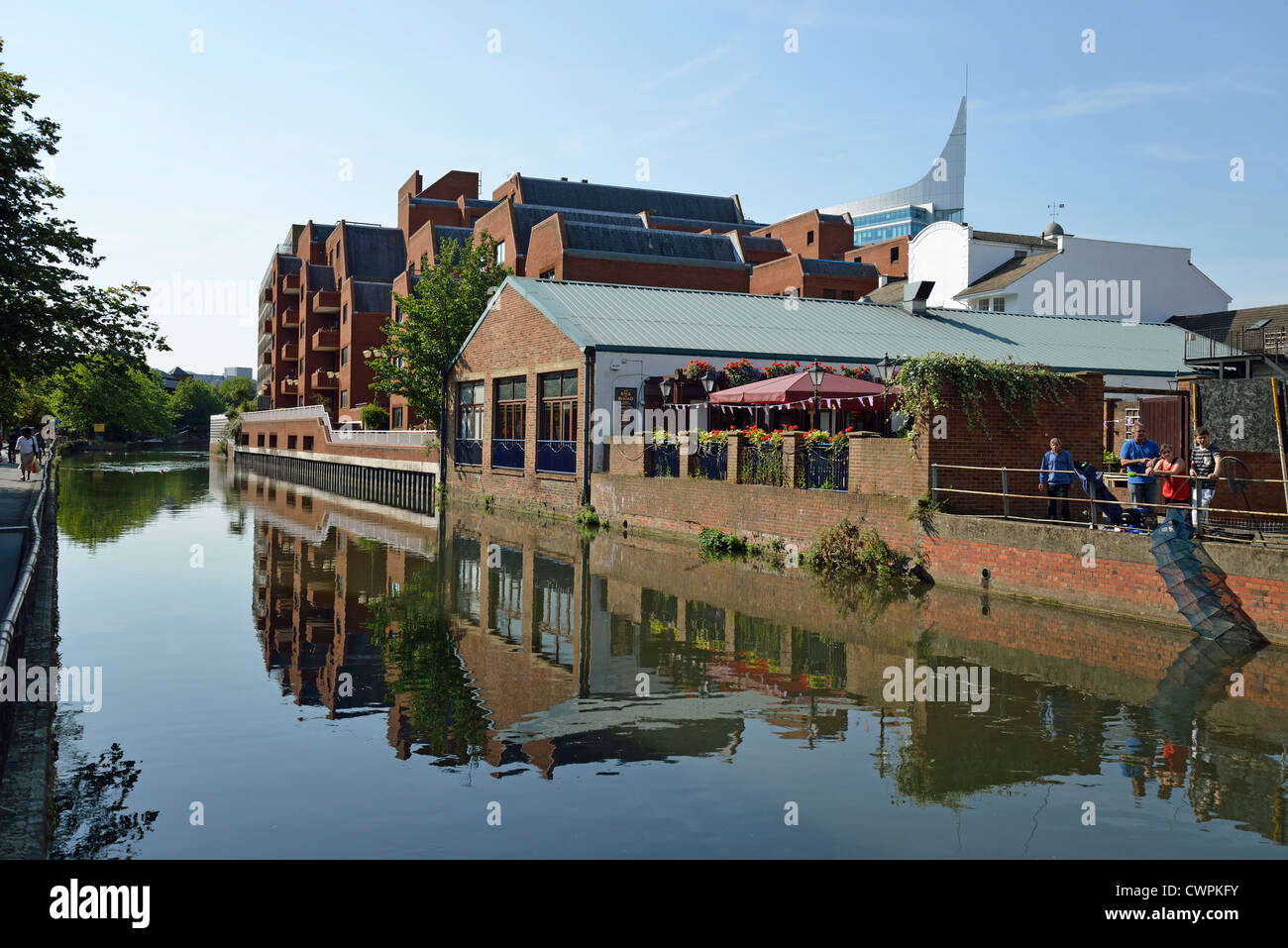 Reading berkshire landmarks hi-res stock photography and images - Alamy