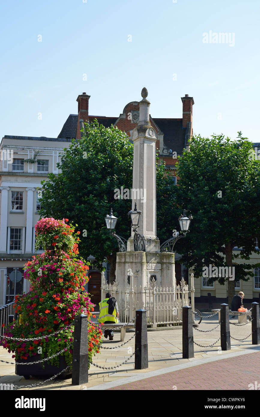 Market Place, High Street, Reading, Berkshire, England, United Kingdom ...