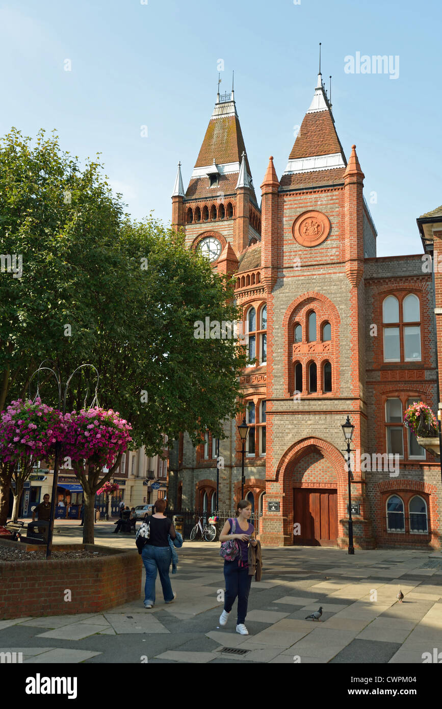 Reading Museum and Town Hall, Friar Street, Reading, Berkshire, England ...