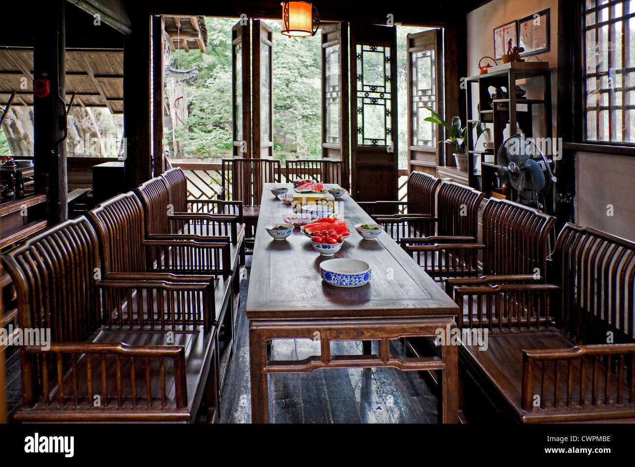 internal Chinese restaurant Stock Photo - Alamy