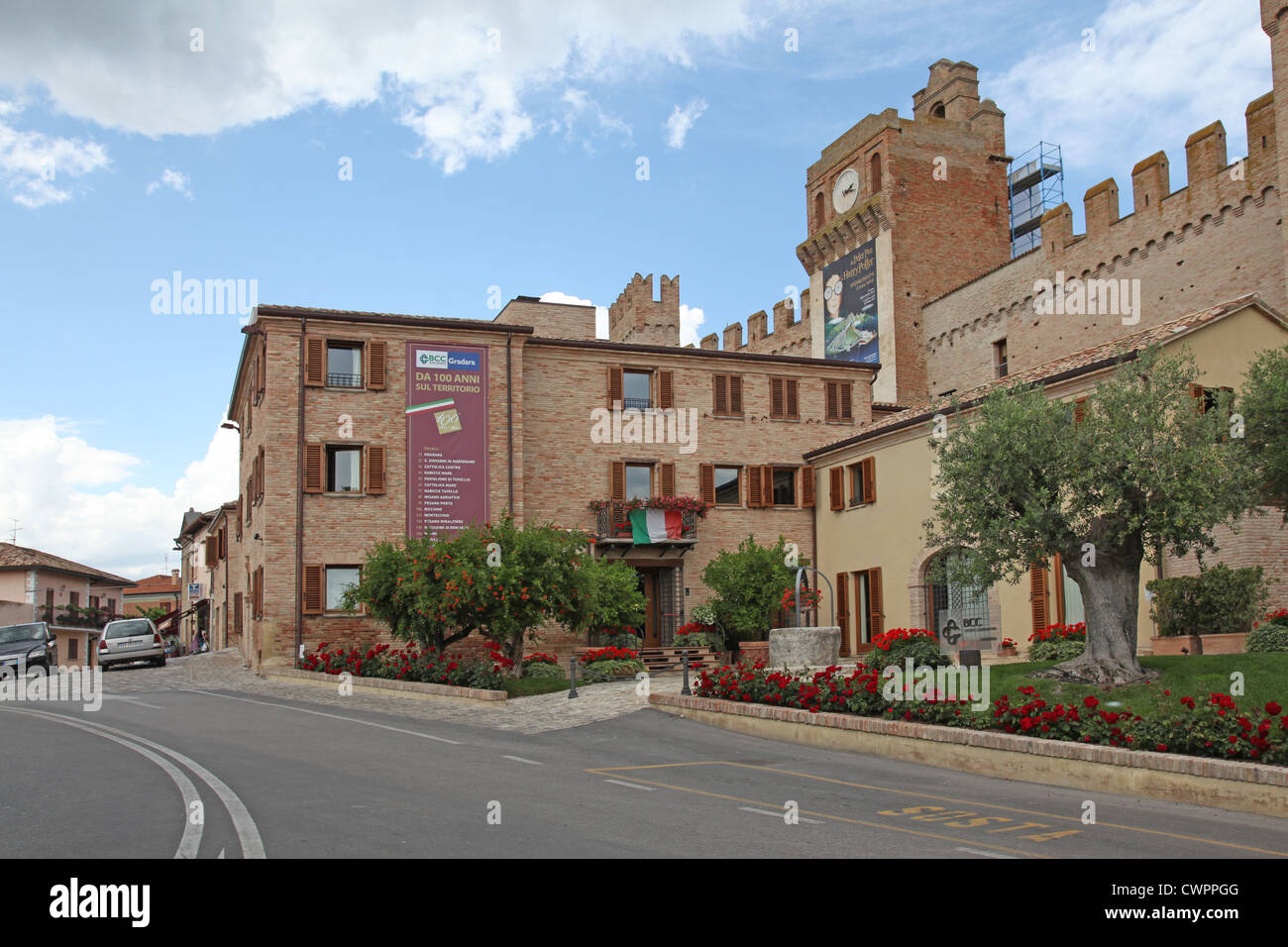 Gradara castle hi-res stock photography and images - Alamy