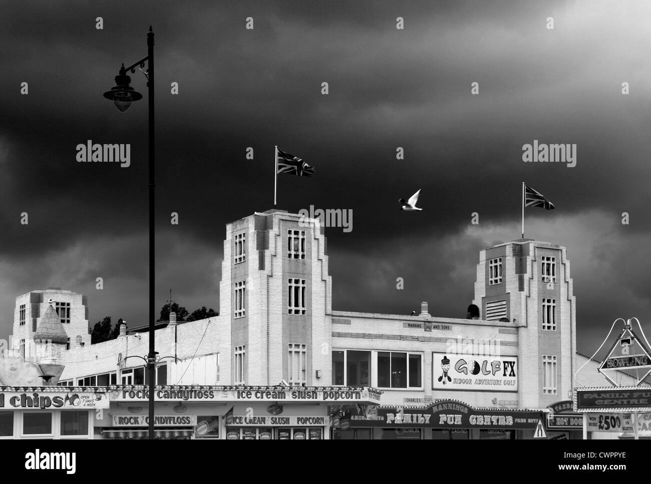 Felixstowe beach seaside seafront hi-res stock photography and images ...