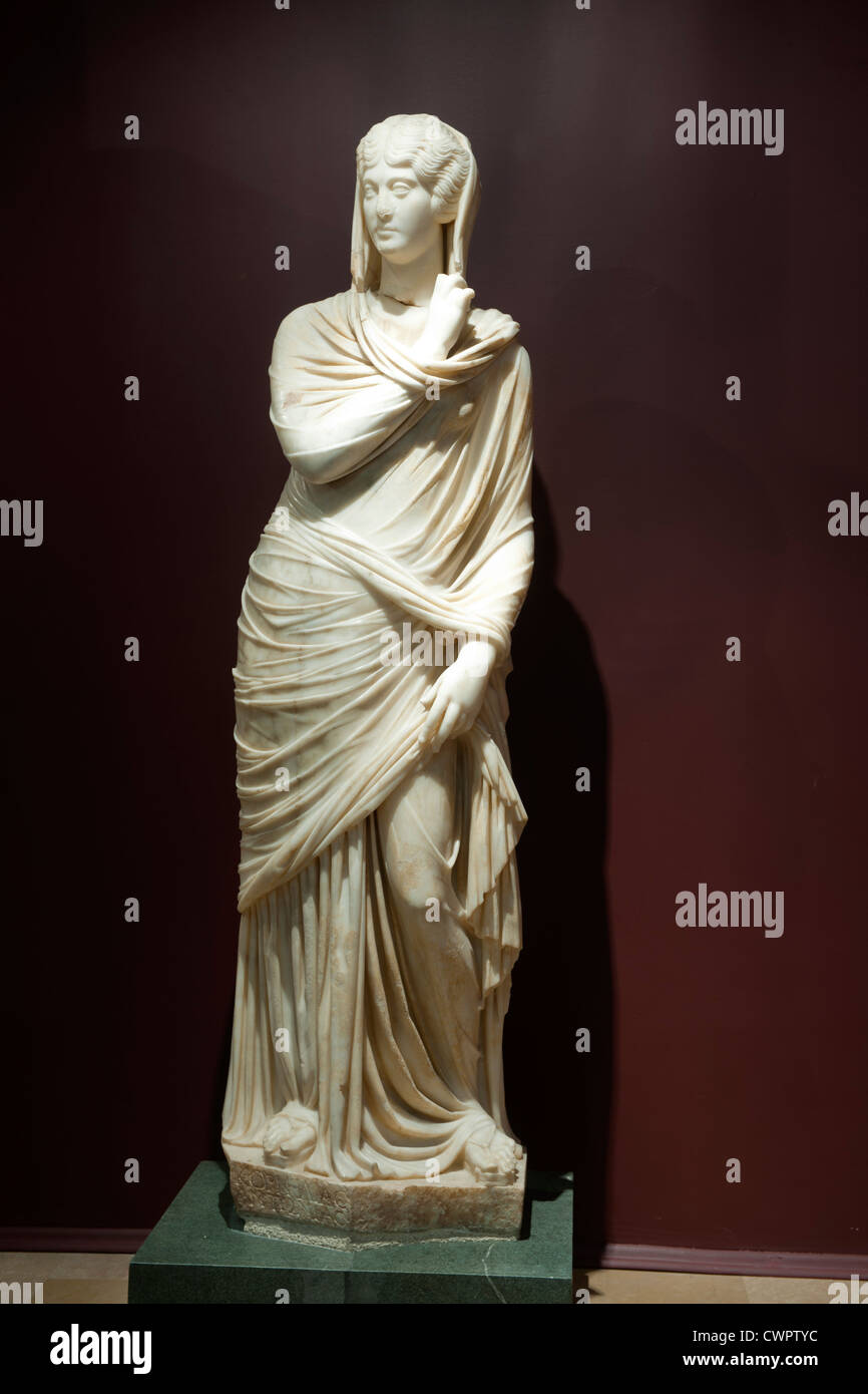 Pudicizia statue hi-res stock photography and images - Alamy