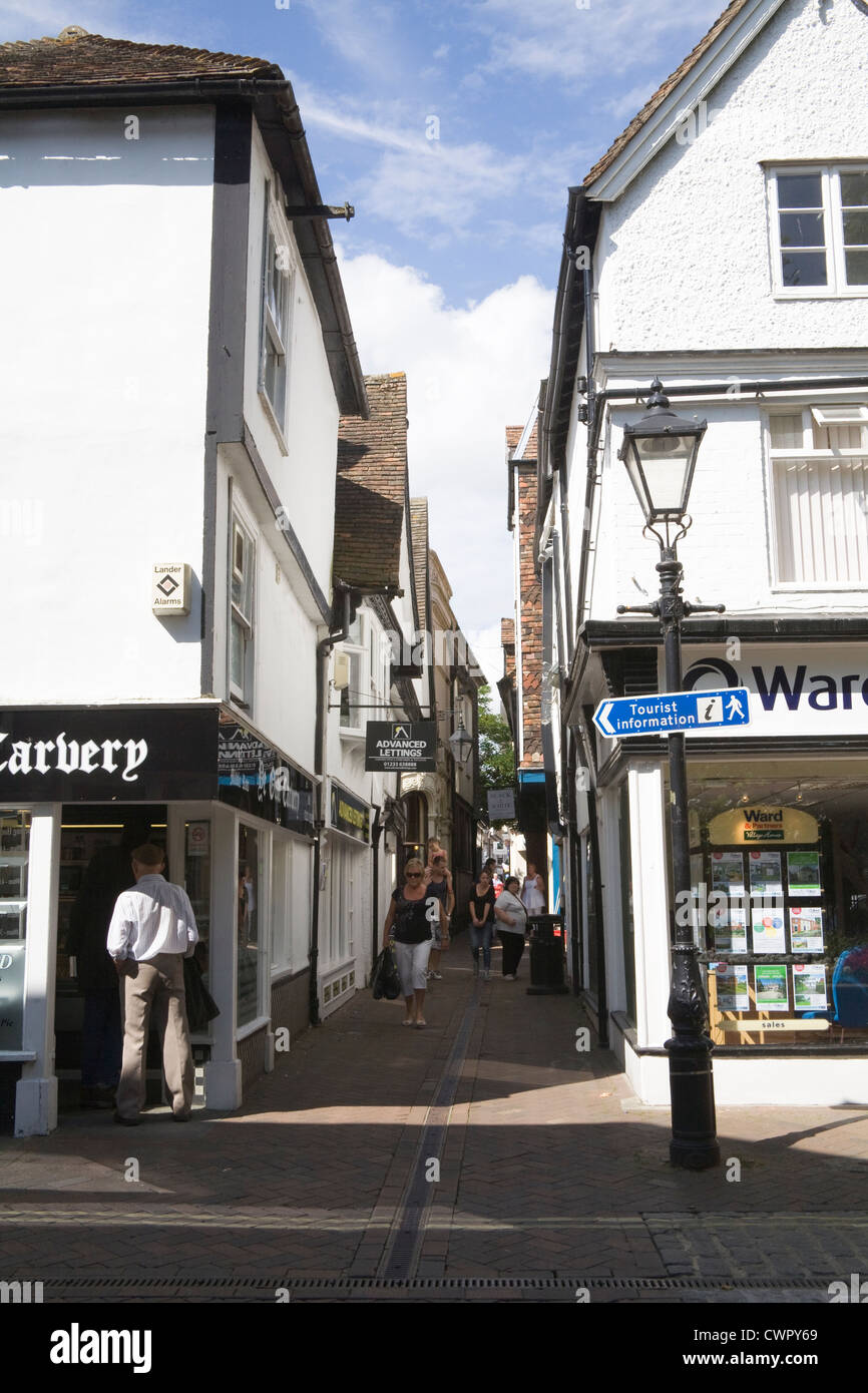 Ashford town centre hi-res stock photography and images - Alamy