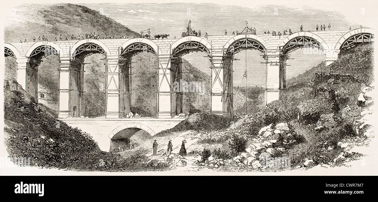 Aqueduct maintenance hi-res stock photography and images - Alamy