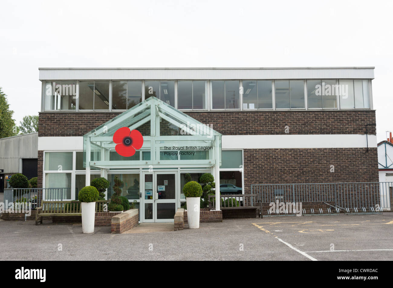 The royal british legion poppy logo hi-res stock photography and images ...