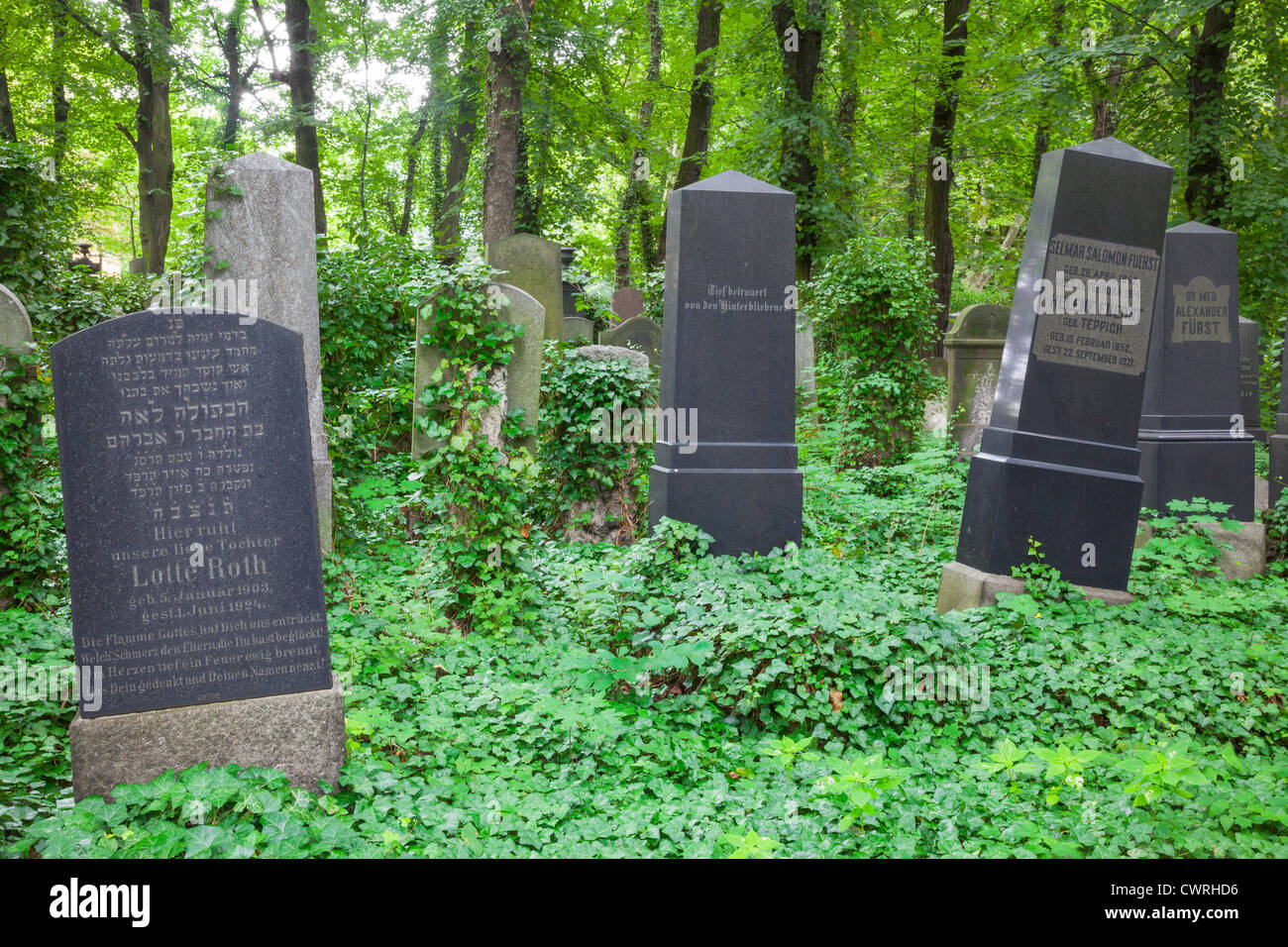 Jewish Cemetery, Weissensee, Berlin, Germany Stock Photo - Alamy