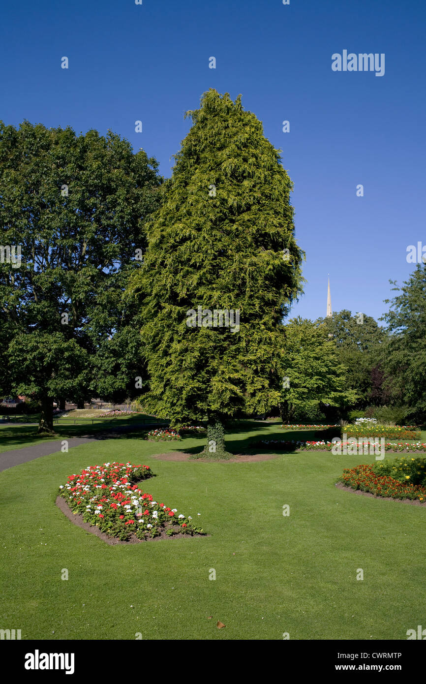 Cripplegate Park in Worcester on glorious summer late afternoon Stock ...