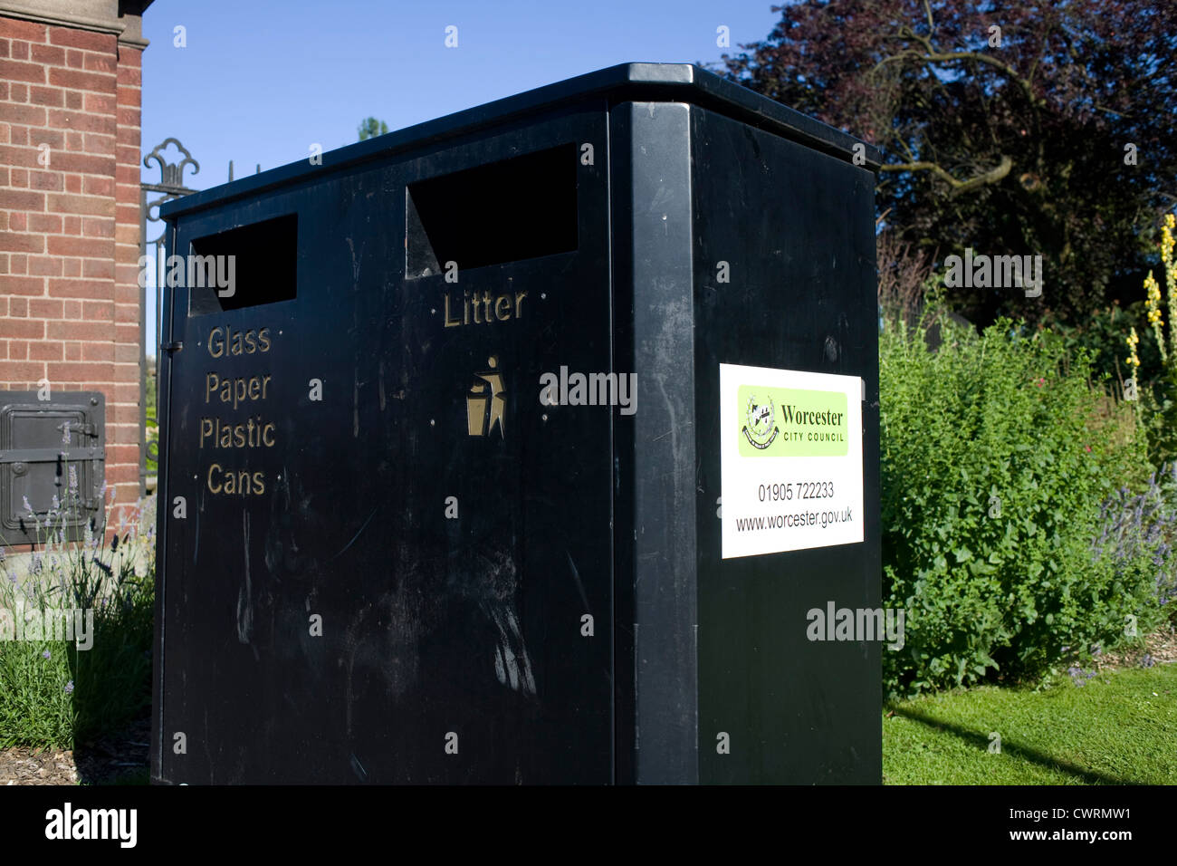 litter and recycling bin at car park on New Road, Worcester Stock Photo ...