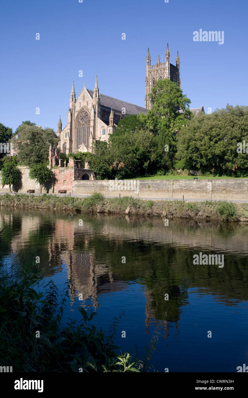 Worcester cathedral reflected in Severn, seen from Chapter Meadows ...