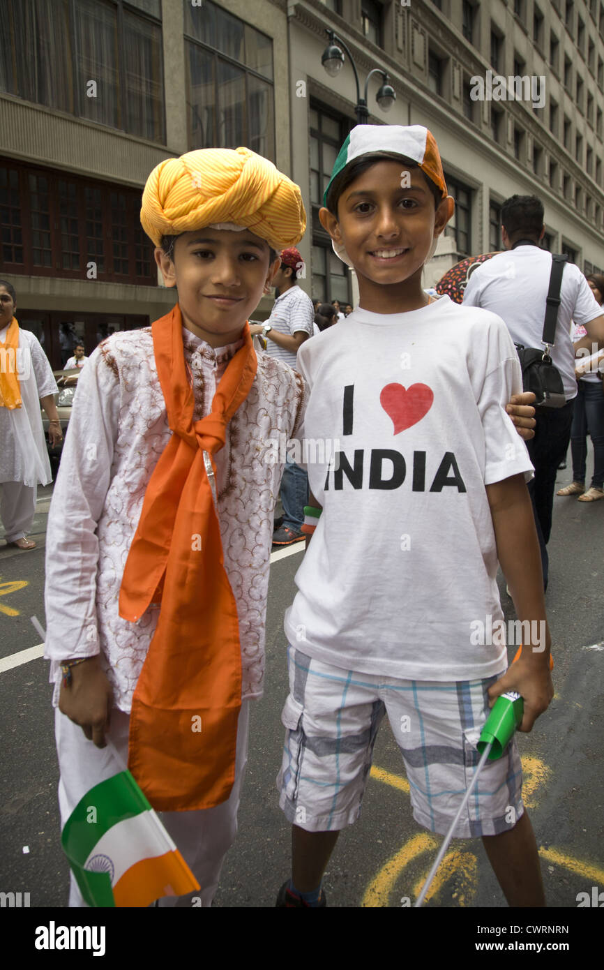 Nyc usa statement slogan hi-res stock photography and images - Alamy