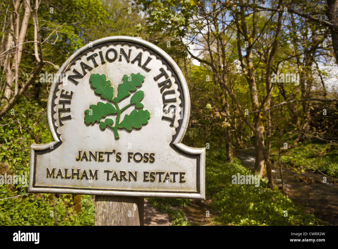 National trust sign landscape hi-res stock photography and images - Alamy