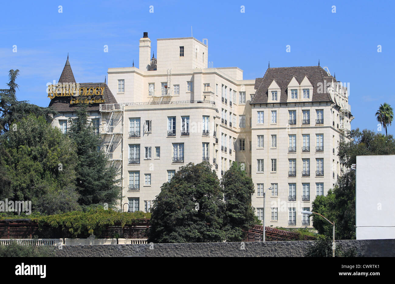 Celebrity Center Scientology 60 Photos - Moonagedaydream.film