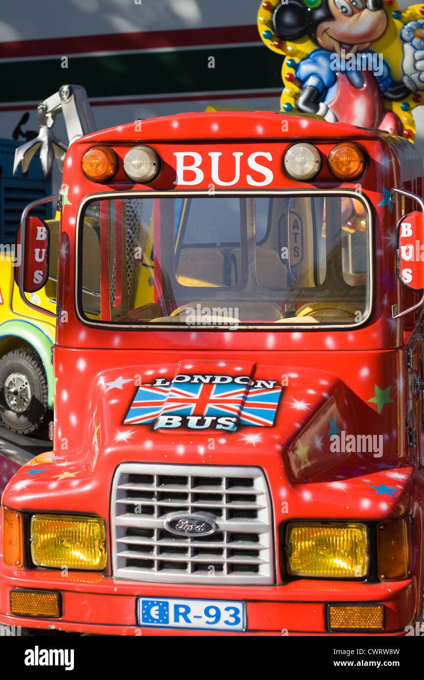 Fairground bus hi-res stock photography and images - Alamy