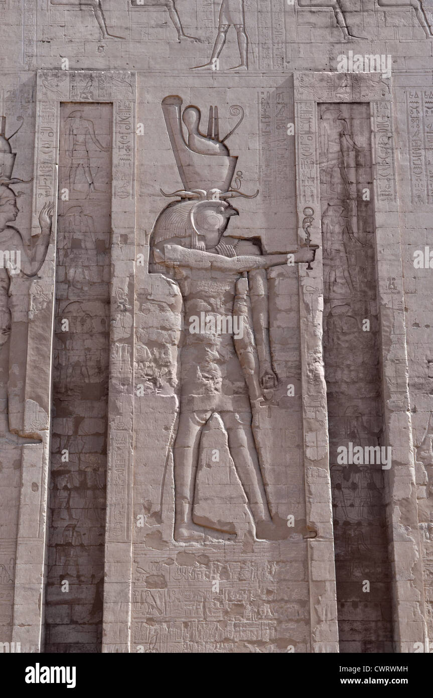 Pharaohs temple hi-res stock photography and images - Alamy