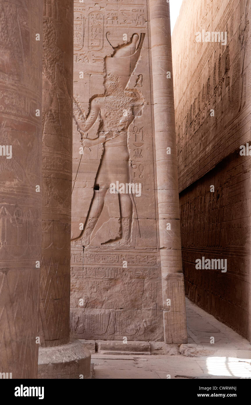 Edfu temple Nile valley, temple dedicated to Horus God in Upper Egypt ...