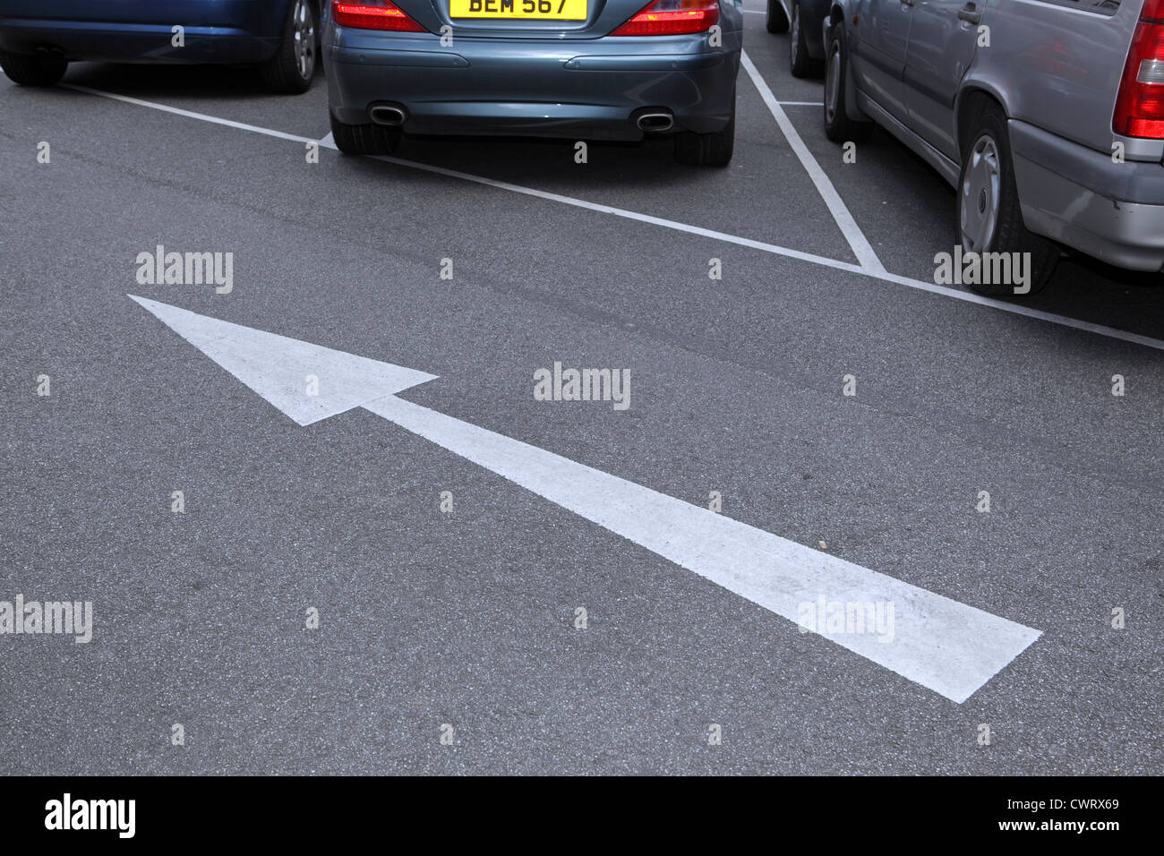 Car park one way sign hi-res stock photography and images - Alamy