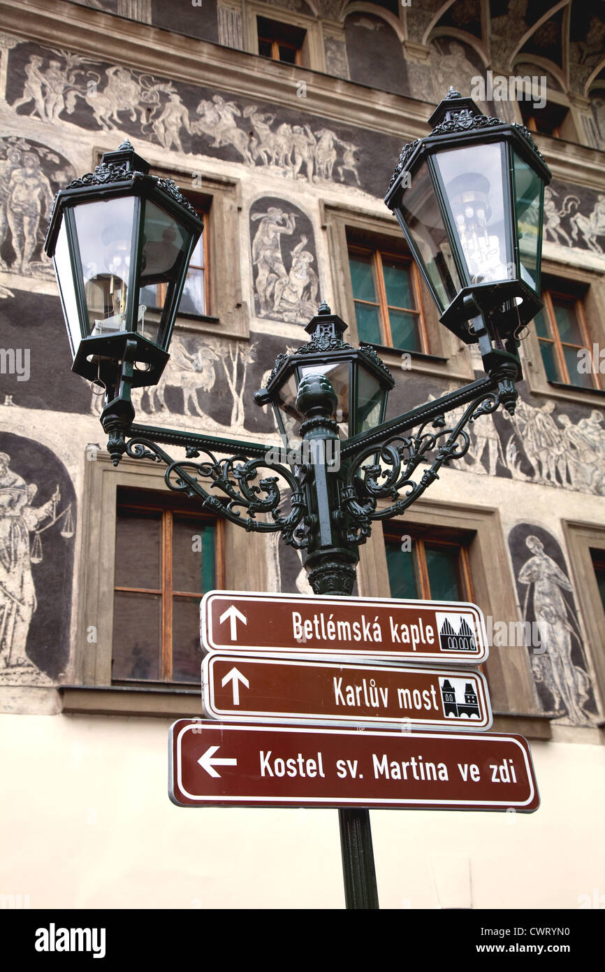Street signs, street lamps, and intricate design highlight one corner ...