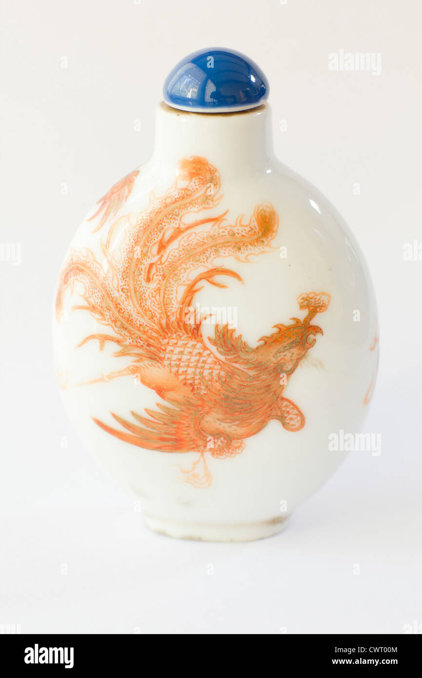 Chinese snuff bottle Stock Photo - Alamy
