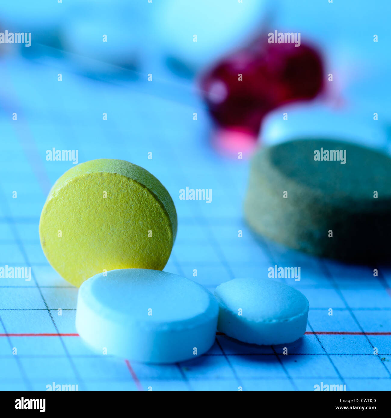 medical pill tablet background isolated Stock Photo - Alamy