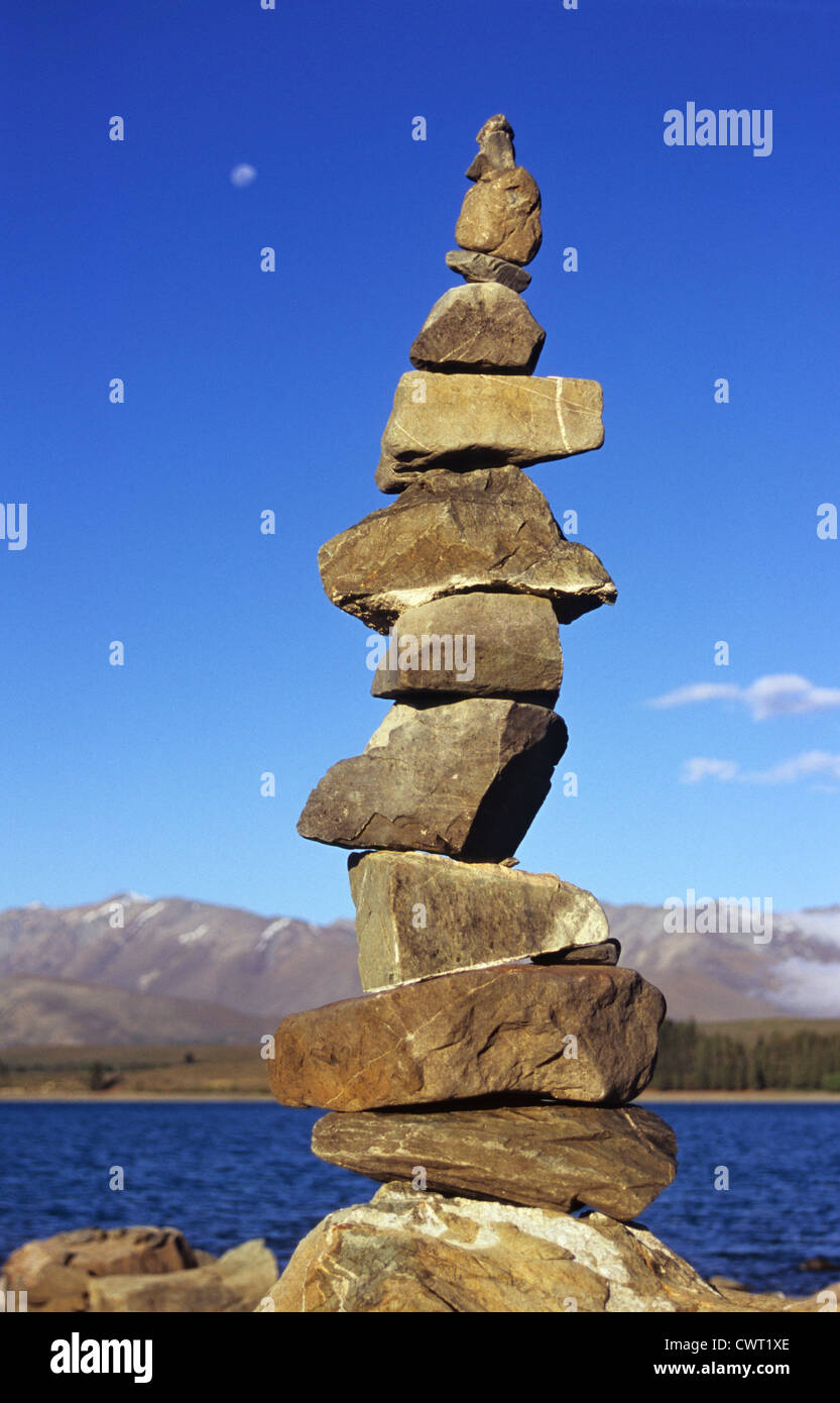 Stacked stones, Lake Tekapo, New Zealand Stock Photo - Alamy