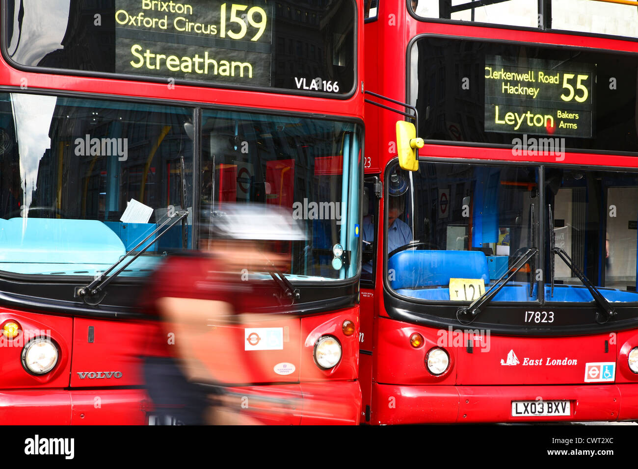 Bus and bike london hi-res stock photography and images - Alamy